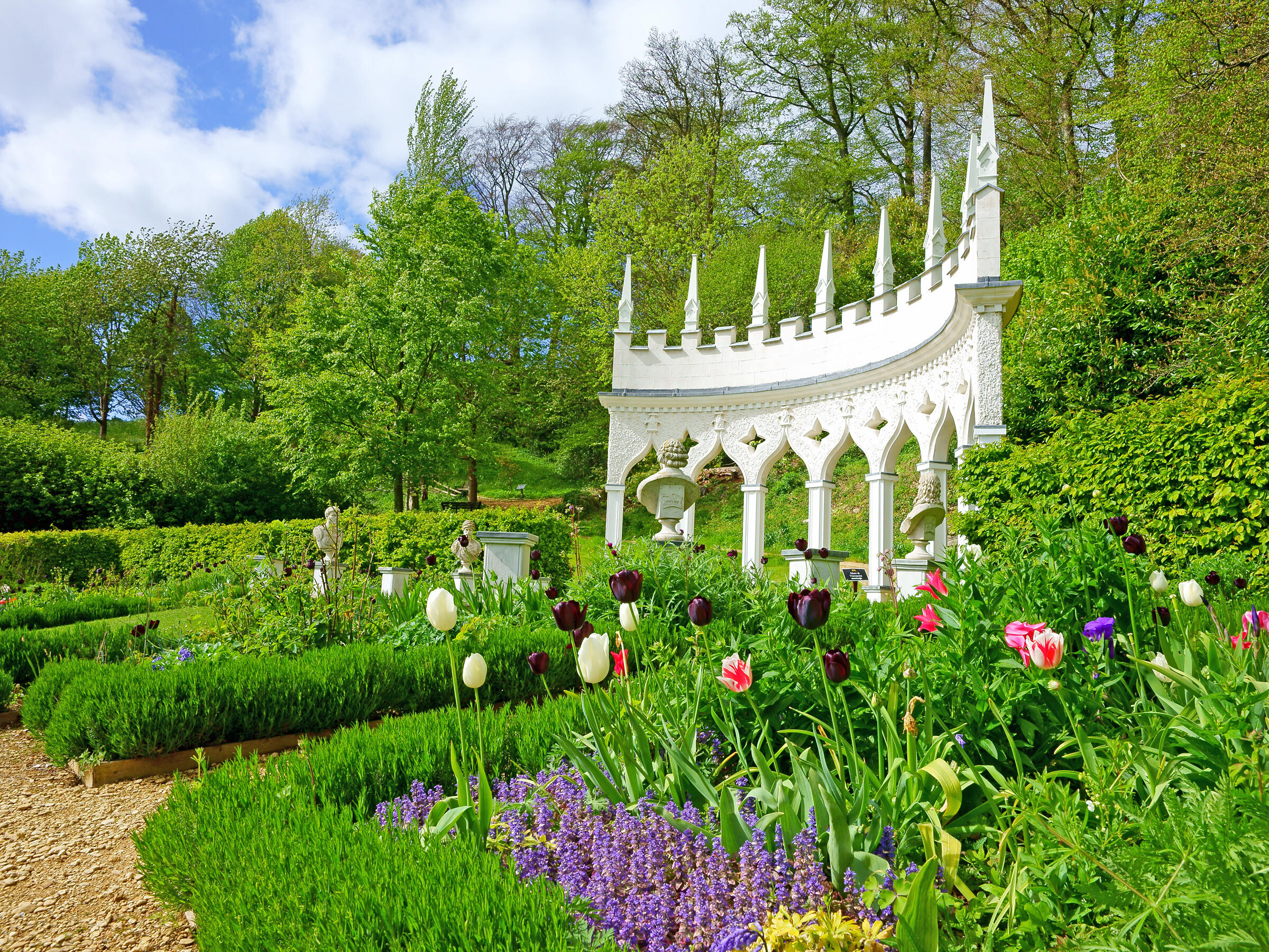 Five-day tour of the Cotswolds with Adam Henson farm visit