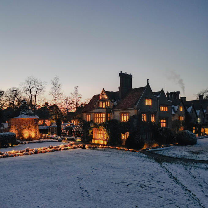One-night stay with a seven-course tasting menu at Le Manoir