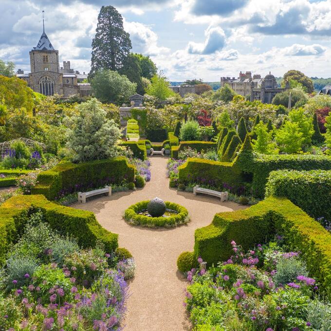 Luxury Northern Belle & Arundel Castle day trip